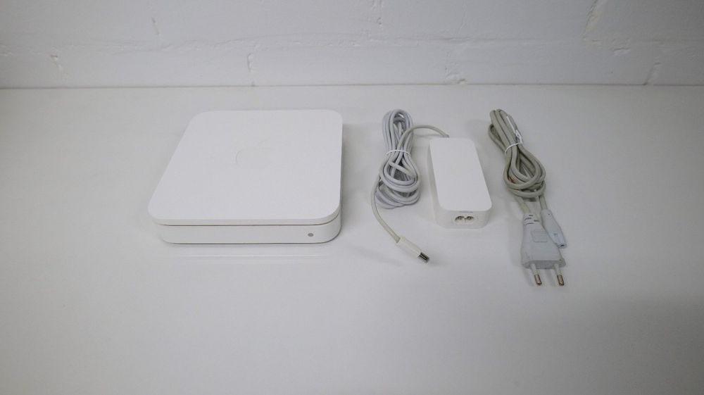 Apple Airport Extreme Base Station, Model A1408 (Gebraucht) in ...