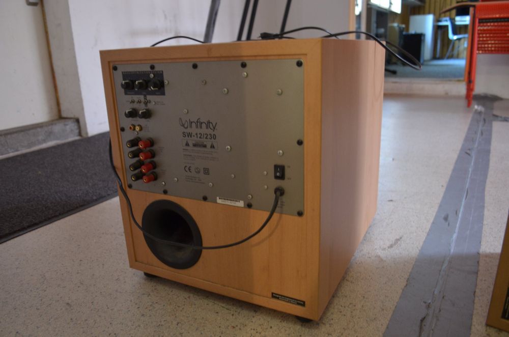Infinity aktiv subwoofer + passiv Tower | Kaufen auf Ricardo