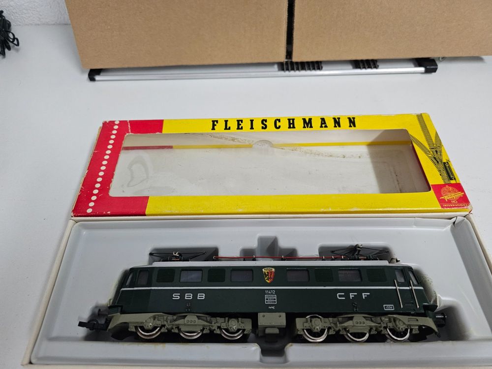 Fleischmann 1334 lok Ae 6/6 CFF 11412 dès 1.-f | Kaufen auf Ricardo