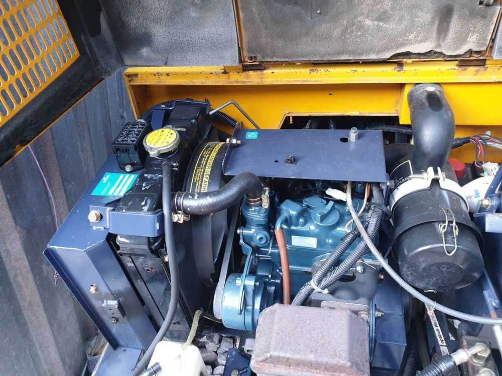 Raupen Dumper yamaguchi wb12h (Gebraucht) in Amsteg für CHF 4000 – nur Abholung auf Ricardo kaufen