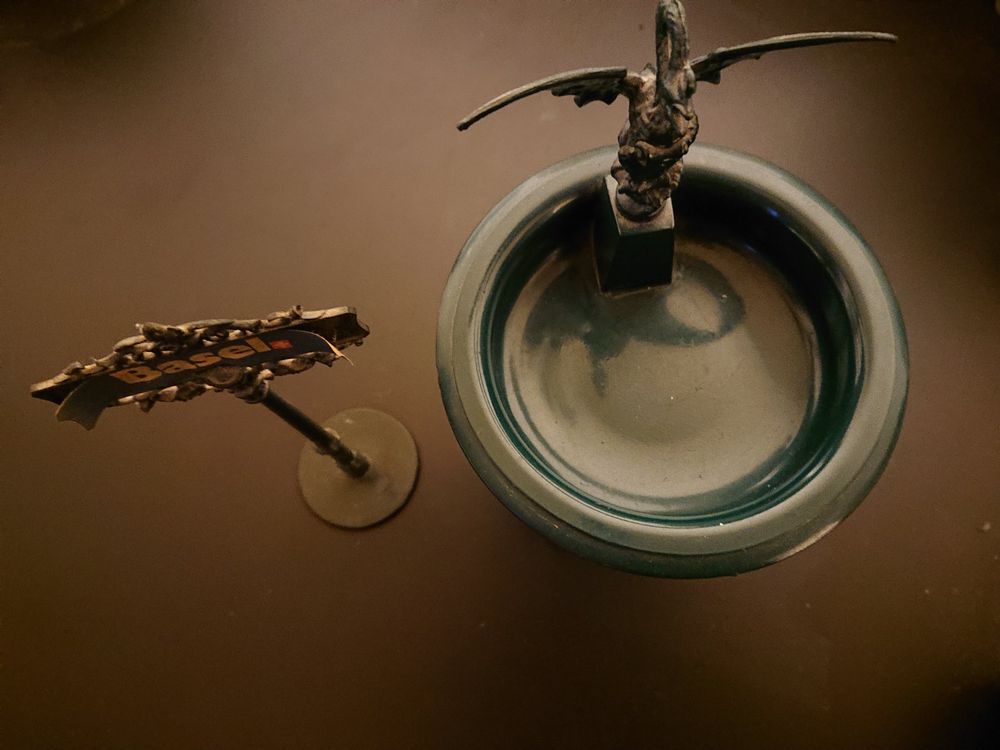 Basler Basilisk Brunnen - Grün - Metall - und Basel Schild | Kaufen auf ...