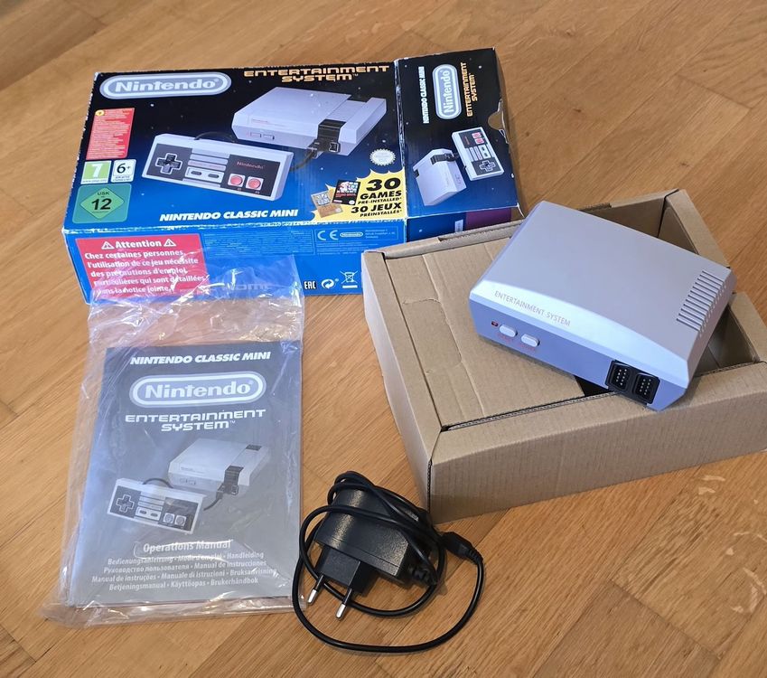 Nintendo Classic Mini - (console n'est pas la bonne) (D'occasion) à ...