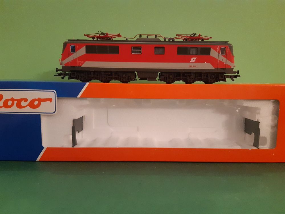 Roco ÖBB V 1110 Elektrolokomotive (Gebraucht) in Bassersdorf für CHF ...