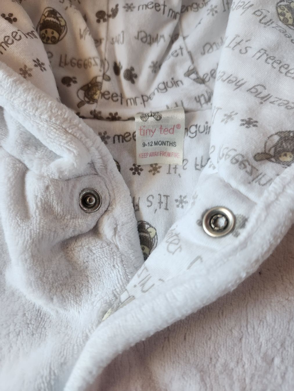 Baby-Fleecejacke mit Kapuze, 9-12 M (Gebraucht) in Bözberg für CHF 1 ...