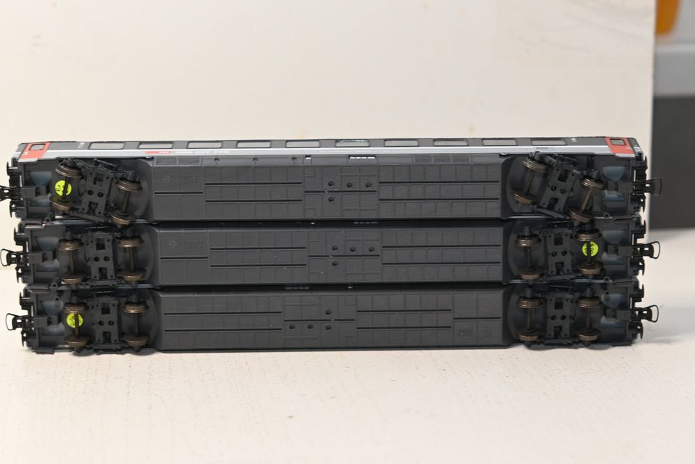 SBB IC Wagen 2/1Kl. 3 Stk. Roco H0/DC ohne OVP (Gebraucht) in Laupen ZH ...