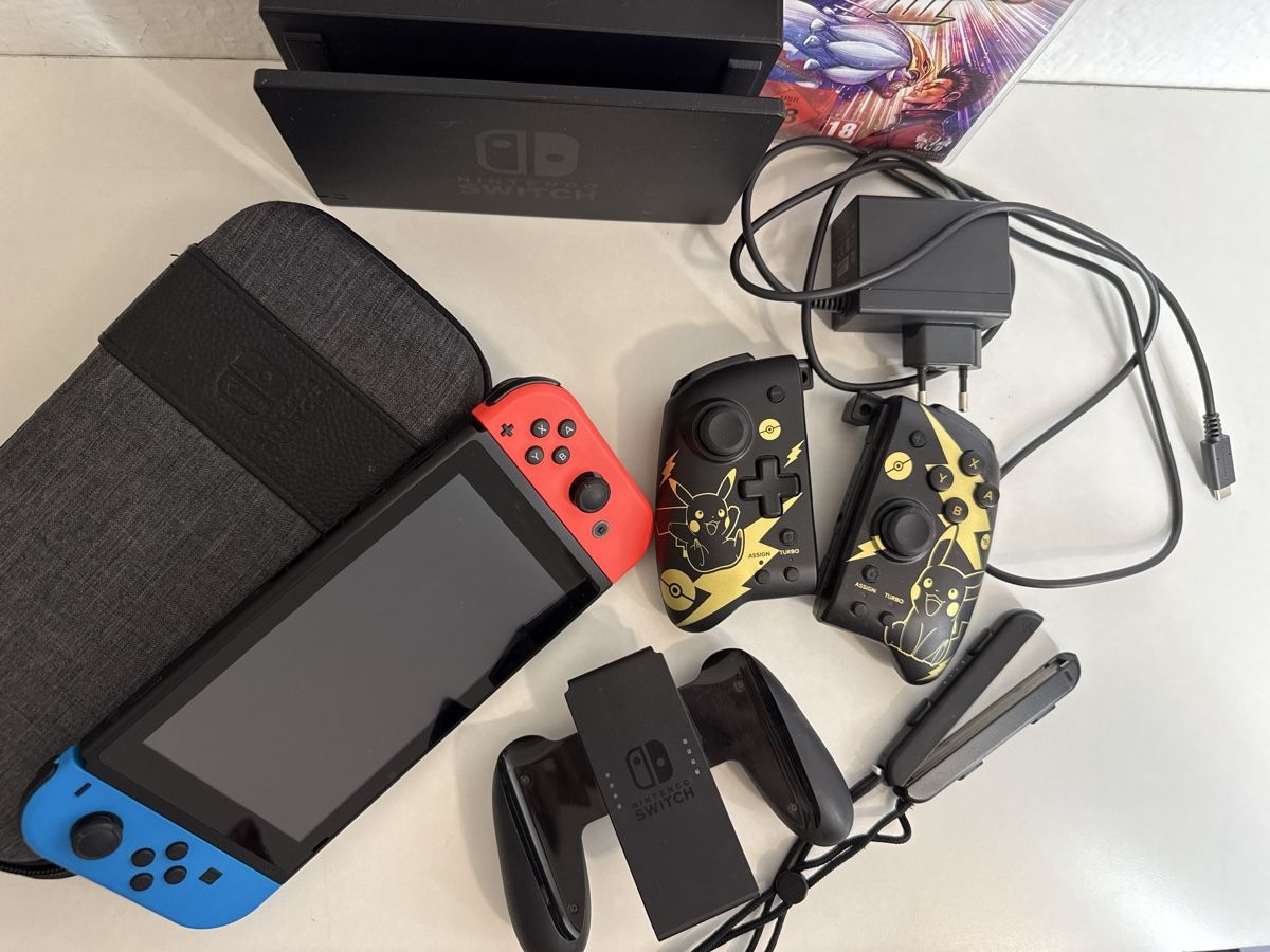 Nintendo Switch Bundle: Console, Game, Controller 🎮🔥🙌🏼 (Gebraucht) in ...
