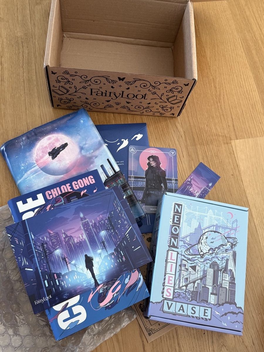FairyLoot December 2025 Young Adult Box - Neon Lies (Neu (gemäss ...