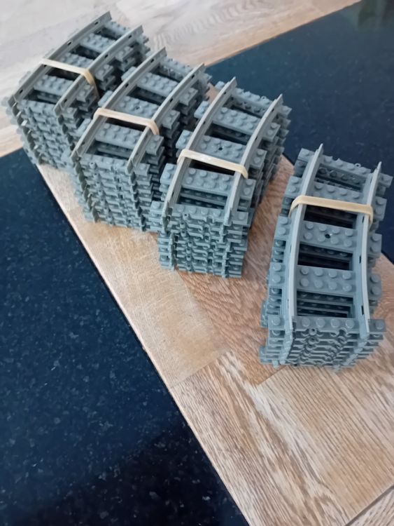 Lego 9 Volt System Schienen Kurven (Gebraucht) in Malters für CHF 21 – mit Lieferung auf Ricardo ...