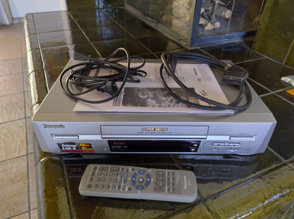 Panasonic Videorekorder VHS (Gebraucht) in Bergdietikon für CHF 30 ...