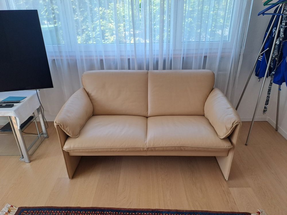 SOFA, Echtleder beige (Gebraucht) in Duggingen für CHF 40 – nur Abholung auf Ricardo kaufen