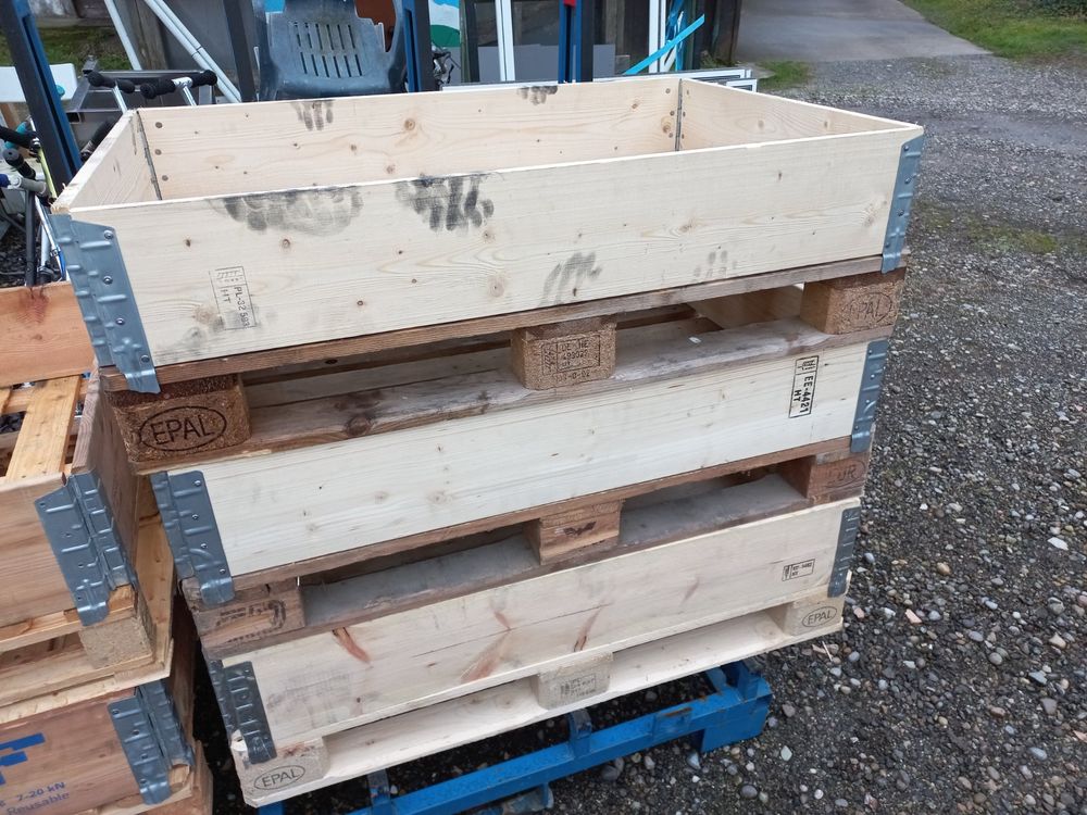 3x Palettrahmen auf 3x Europaletten (Gebraucht) in Zihlschlacht für CHF 29.9 – nur Abholung auf ...