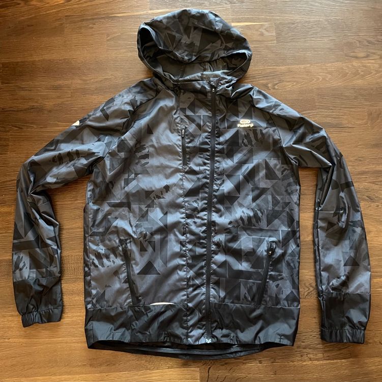Kalenji Running jacket Men L (Gebraucht) in Olten für CHF 10 – mit ...
