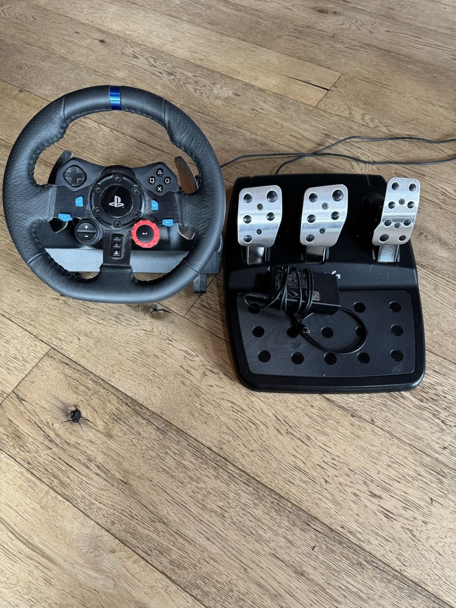 Volant Logitech G29 Driving Force - Comme Neuf ! (Neu und ...