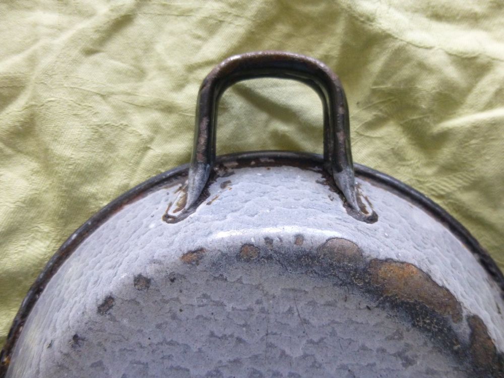 Antikes Emaille Pfännchen, Pfanne aus Guss- Eisen | Kaufen auf Ricardo