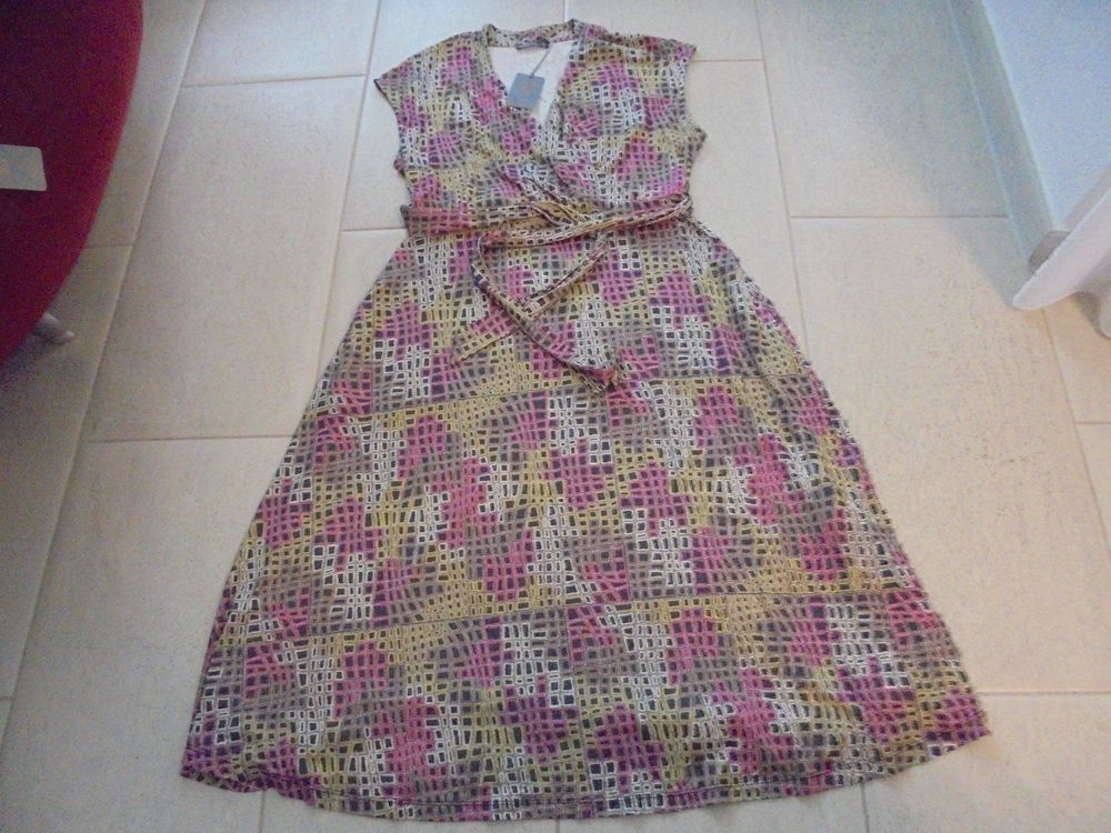 NILE KLEID GR.M *NEU* | Kaufen auf Ricardo