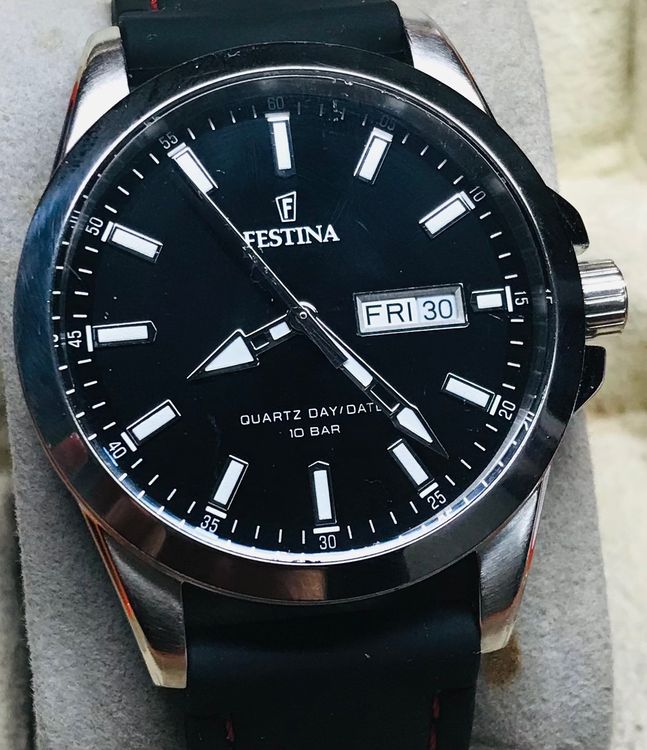 FESTINA Day-Date Herrenuhr 45 mm ( Neupreis : 275 CHF ) (Gebraucht) in ...