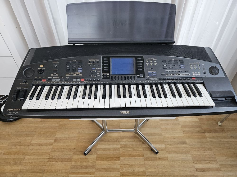 WORKSTATION YAMAHA PSR- 8000, "the champ" (Gebraucht) in Zürich für CHF ...