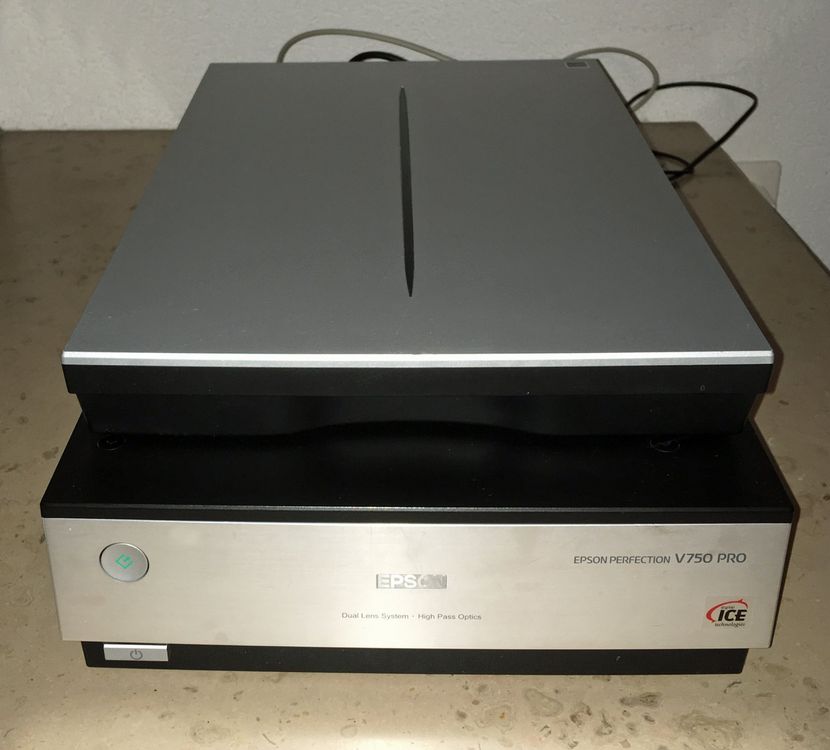Epson Perfection V750 Pro Fotoscanner | Kaufen auf Ricardo
