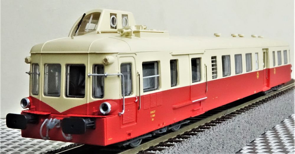 LS Models Art. 10124; SNCF Dieseltriebwagen X 3903 " (Neu (gemäss ...