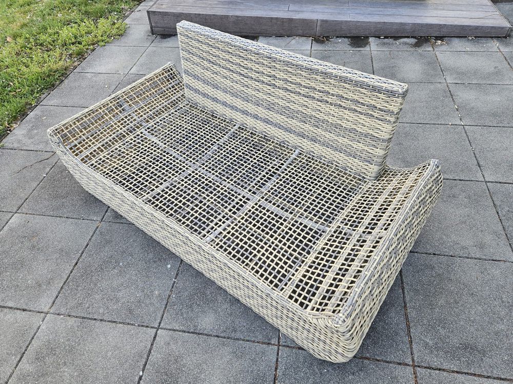 Garten Lounge Set Rattan | 2 Sofas, 2 Tische (Gebraucht) in ...