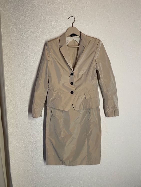 Strenesse Kostüm Gr. 38 (Gebraucht) in Auenstein für CHF 20 – mit ...