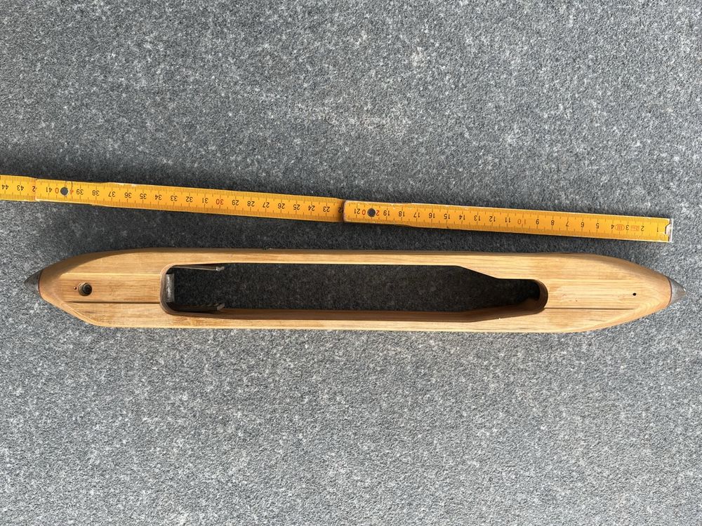 Antiker Webschiffchen Holz Webstuhl Schiffchen 65cm Handarbe (Gebraucht) in Utzenstorf für CHF 1 ...