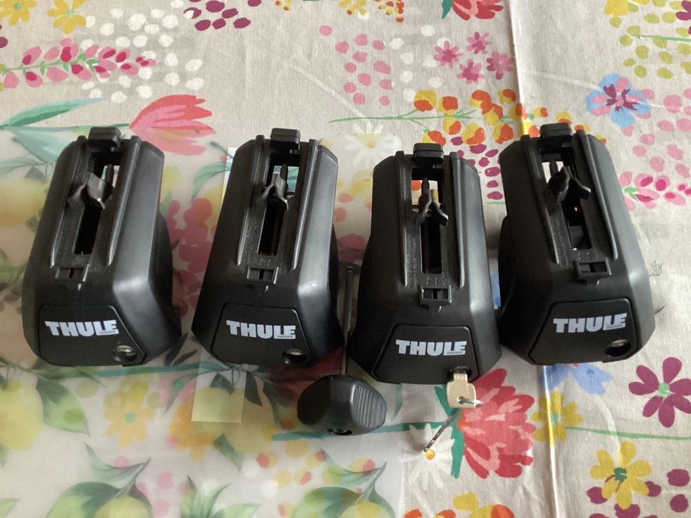 Thule Dachträgerfüsse 7104 für offene Dachreling | Kaufen auf Ricardo