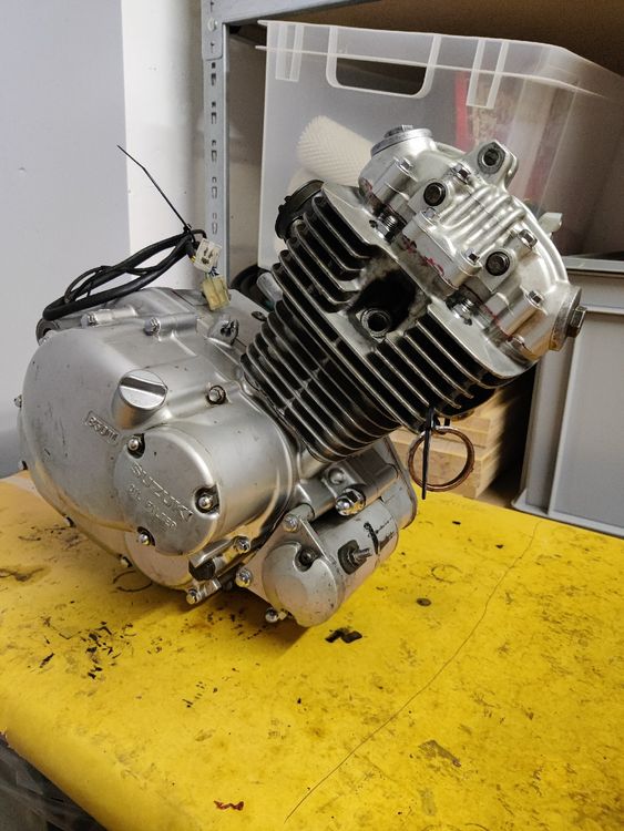 Komplett Reviderter Suzuki Gz/Gn 125ccm Motor (Gebraucht) in ...