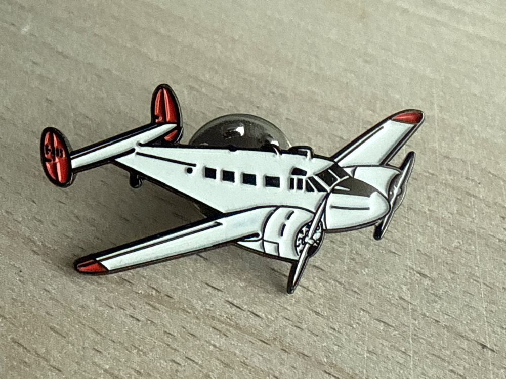 Pin Flugzeug (Gebraucht) in Glattbrugg für CHF 1 – mit Lieferung auf ...