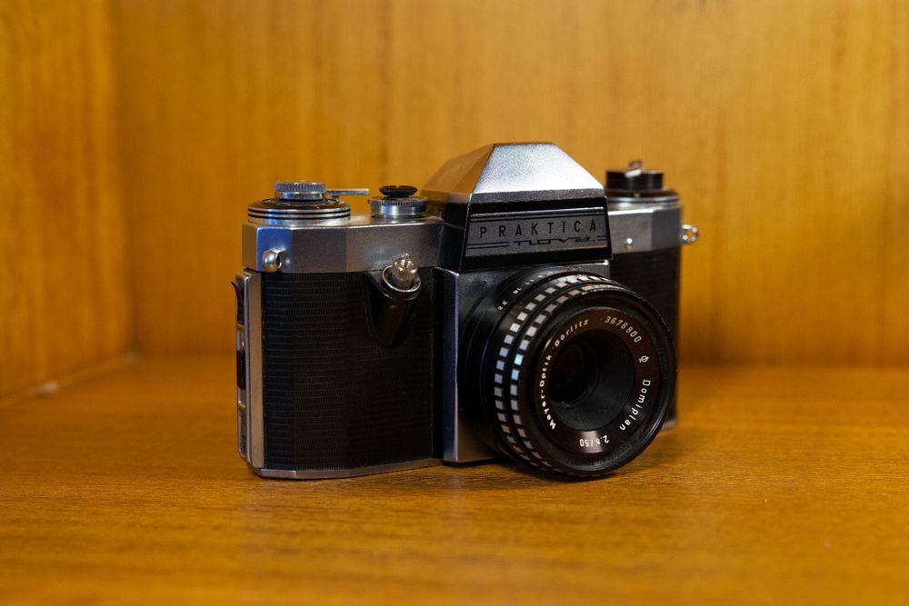 Praktica Nova mit Domiplan 50mm f/2.8 | Kaufen auf Ricardo