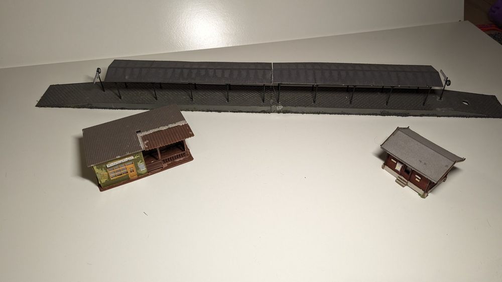 Faller Modellbanhöfe Märklin - 1:64 inkl. Bahnsteig (Gebraucht) in ...