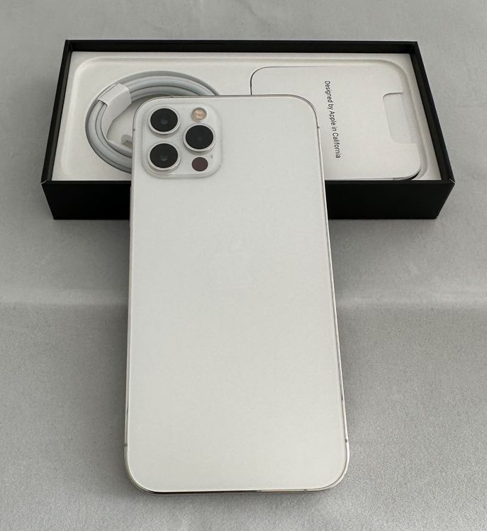 iPhone 12 Pro, Silver, 128GB | Kaufen auf Ricardo