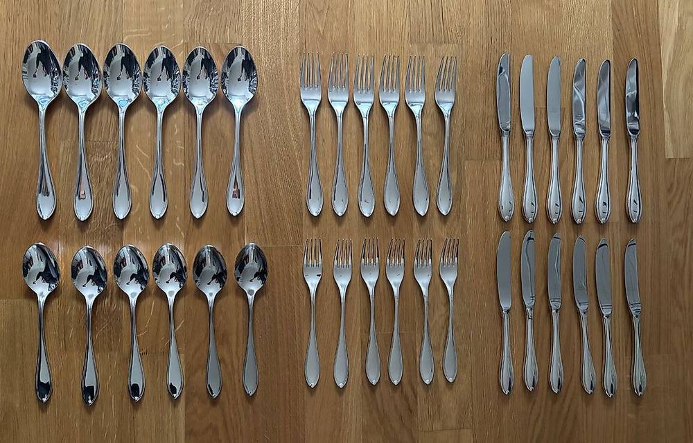 Neuwertiges Berndorf Besteck 36-teilig (Neu (gemäss Beschreibung)) in Sursee für CHF 100 – mit ...