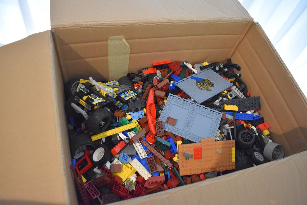 7 Kg Lego Karton (Gebraucht) in Zürich für CHF 70 – mit Lieferung auf ...