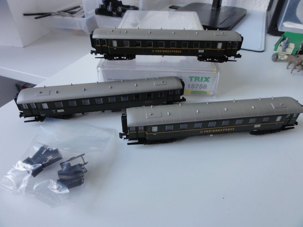Minitrix Spur N 15758 Wagen-Set DER Ferienexpress m. 3 Wagen (Neu ...
