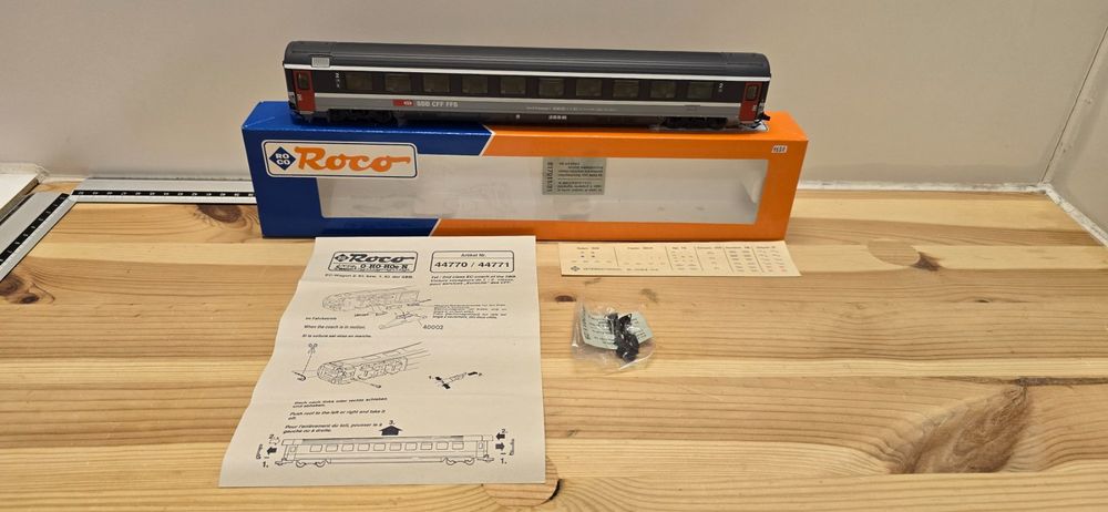 Roco 44770 2. Klasse EC-Großraumwagen der SBB (Neu (gemäss Beschreibung ...