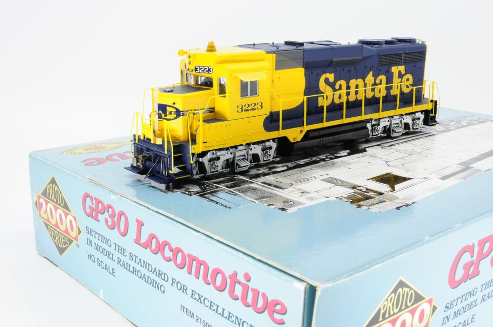 Life Like - Santa Fe, GP30 #3223 - Digital (Neu (gemäss Beschreibung)) in Rüti ZH für CHF 160 ...