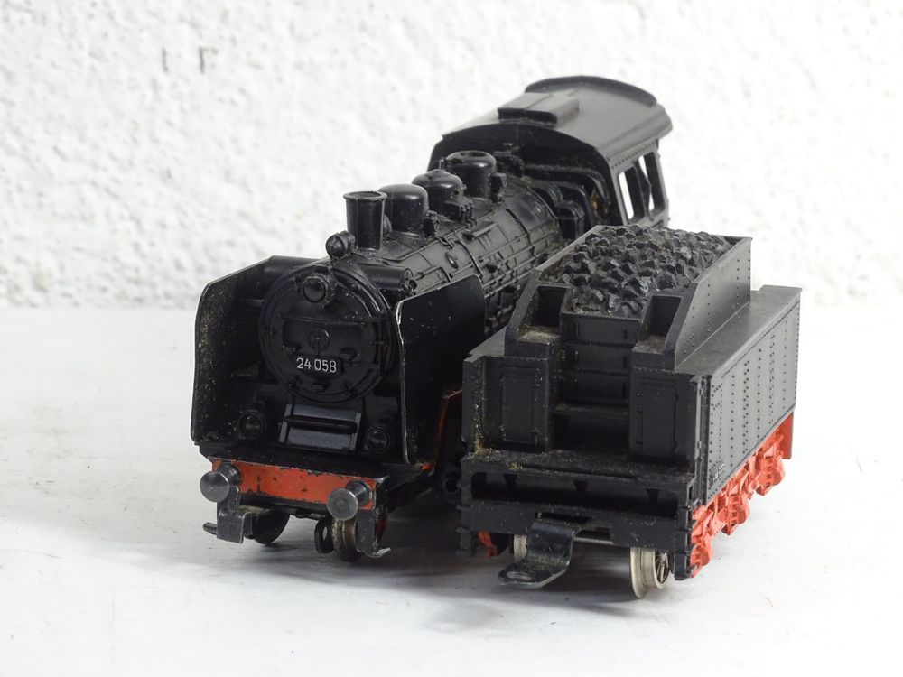 Märklin 3003 Dampflok BR24 056 DB, Analog, H0,WS/AC | Acheter sur Ricardo