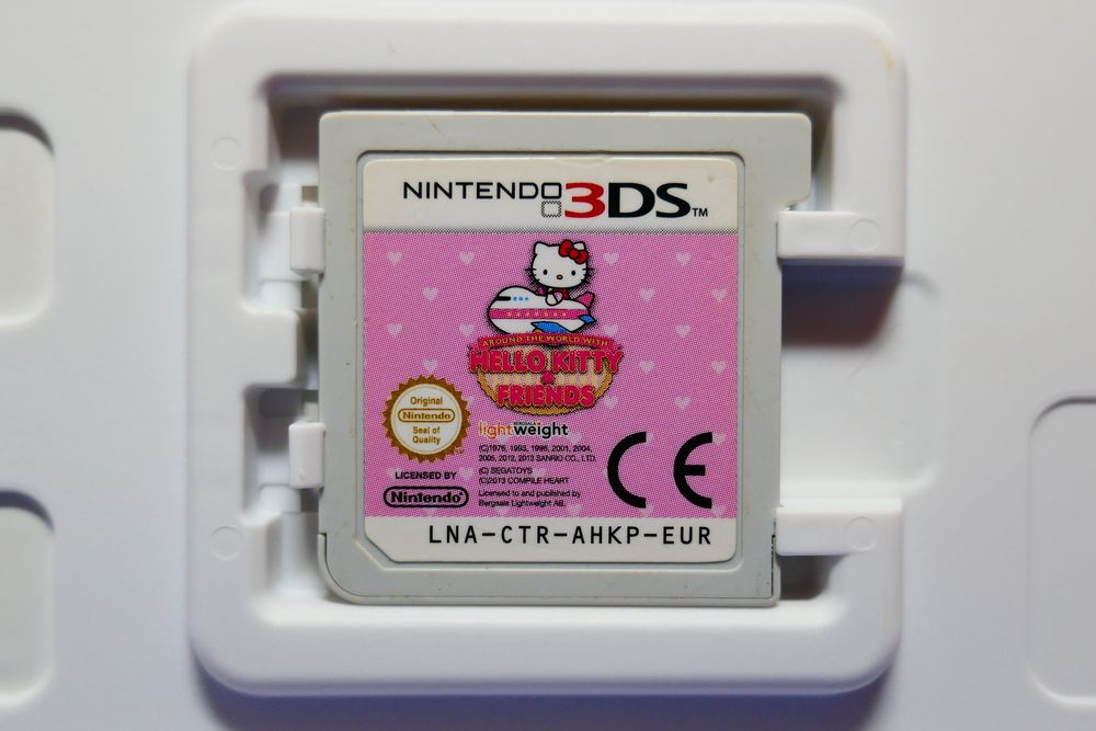 Le Tour du Monde avec Hello Kitty et ses Amis - Nintendo 3DS | Kaufen ...