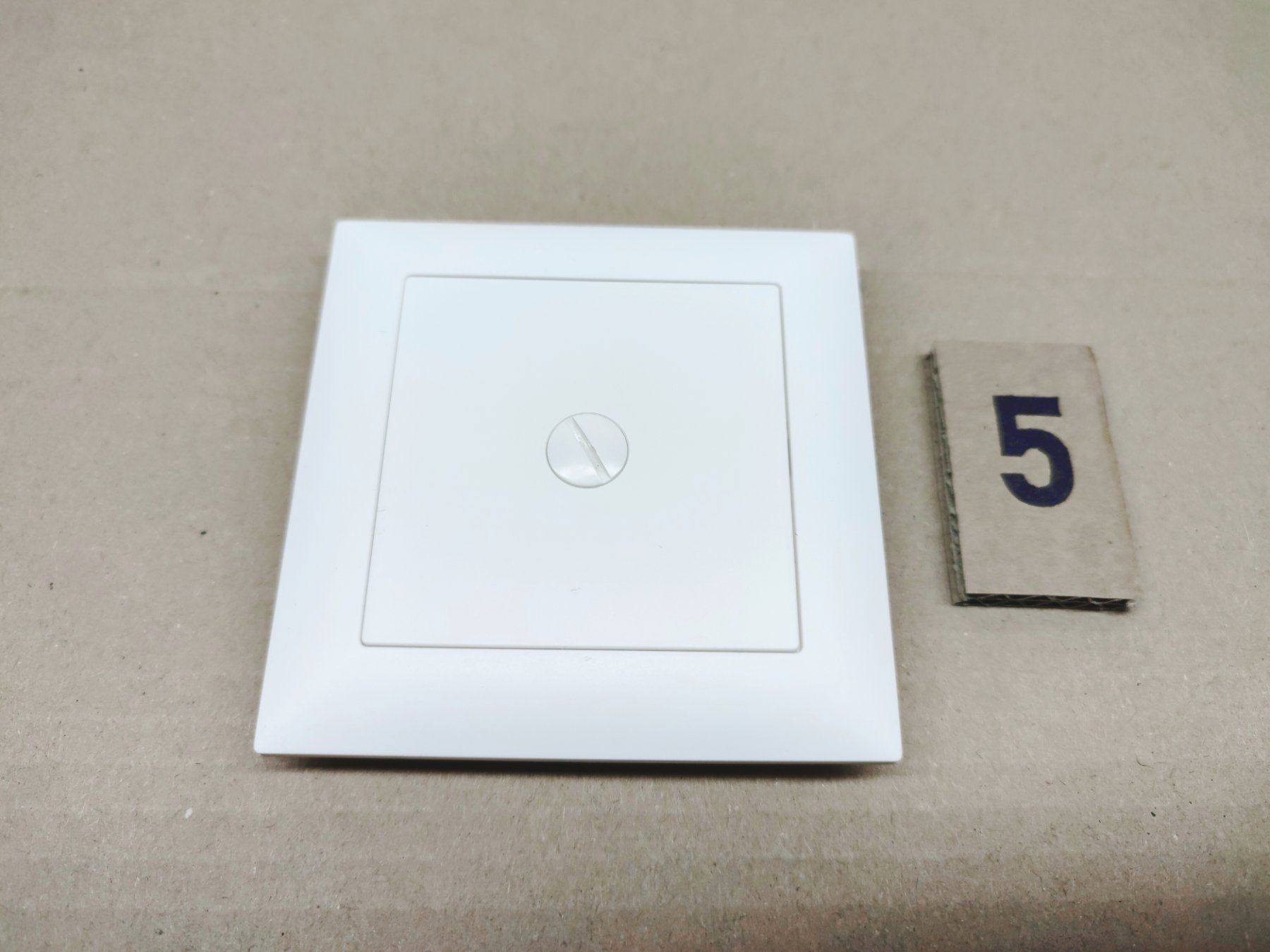 Feller Edizio Due UP Blinddeckel Cache prise feller edizio (D'occasion ...