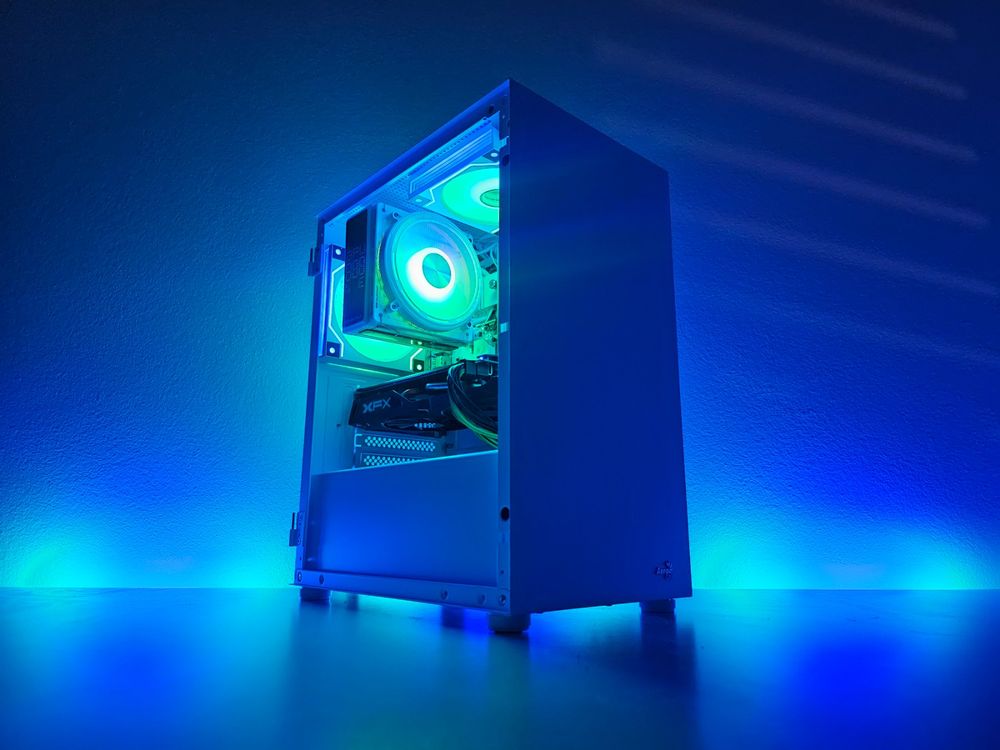 Budget Gaming PC RX 570 8GB mit Intel i7, RAM 16GB (Neu und ...