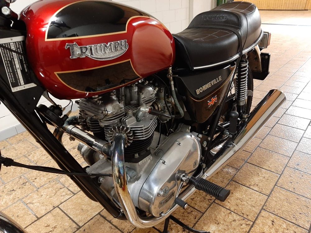 TRIUMPH Bonneville T140 Harris (Gebraucht) in kloten für CHF 3999 – nur Abholung auf Ricardo kaufen