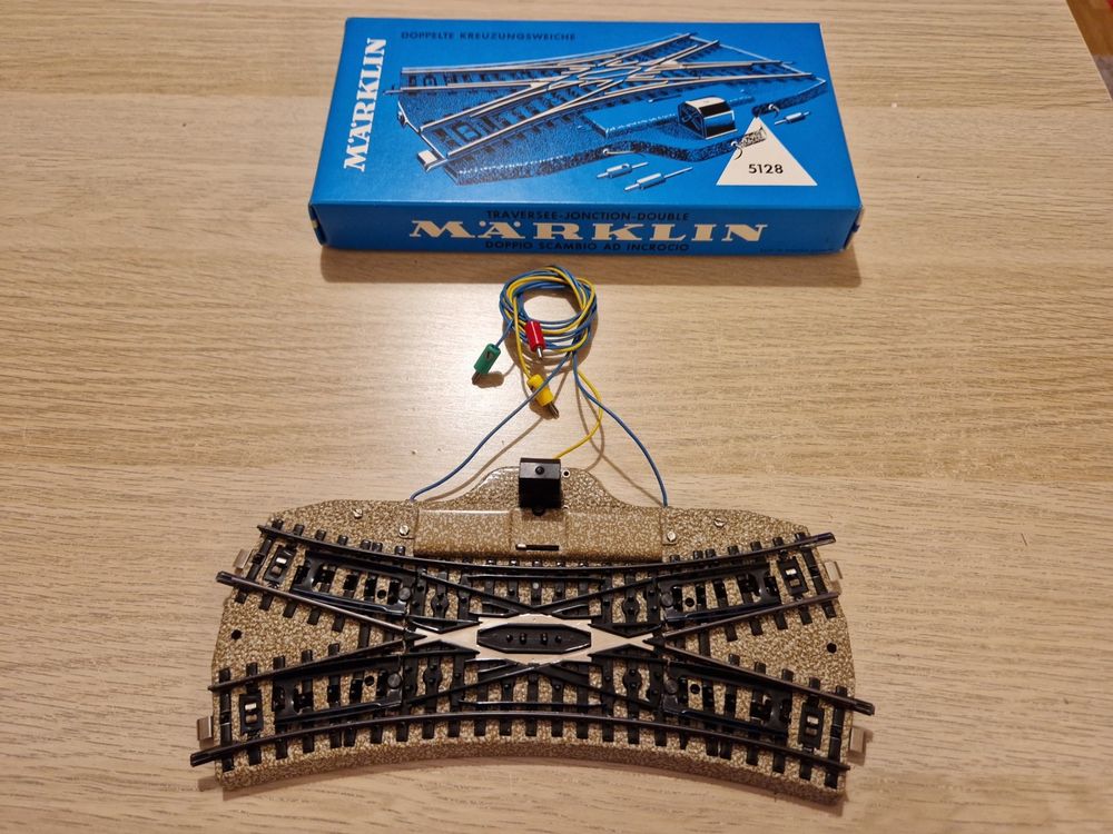 Märklin 5128 kreuzungsweiche H0 (8) (Neu und originalverpackt) in für ...