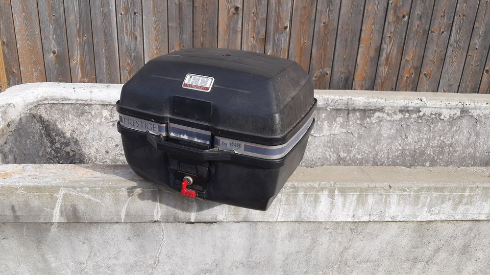 Topcase mit Halteplatte (Gebraucht) in zollikofen für CHF 11 – nur ...