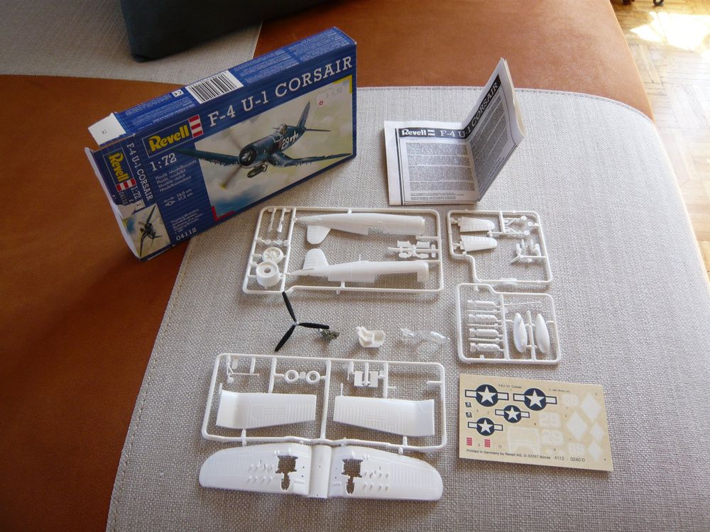 REWELL F-4 U-1 CORSAIR 1: 72 | Kaufen auf Ricardo