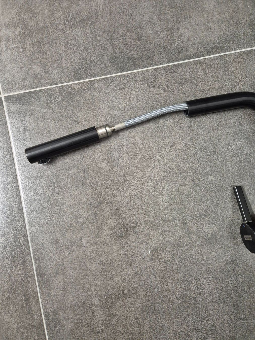 Wasserhahn FRANKE Atlas Neo Zugauslauf "Industrial Black" (Gebraucht ...