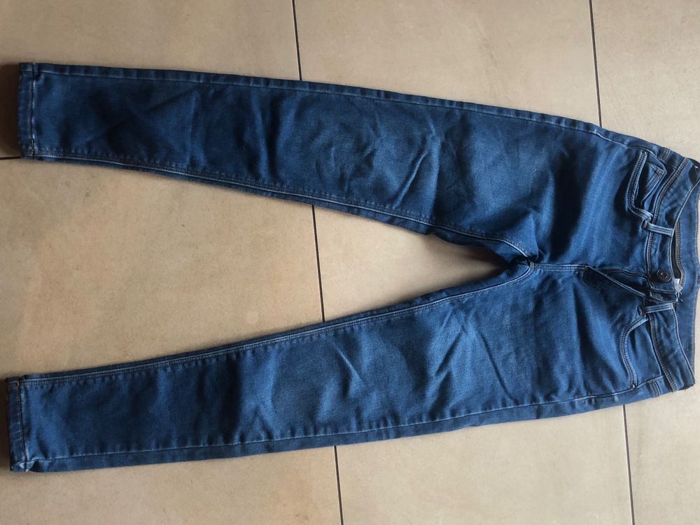 Thermo Jeans (Gebraucht) in Full-Reuenthal für CHF 5 – mit Lieferung ...