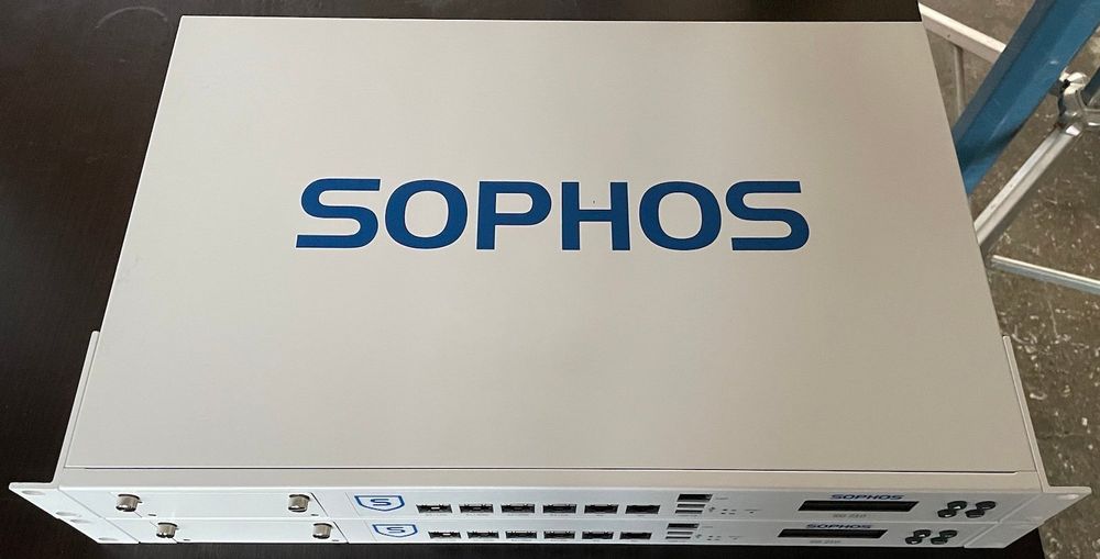 Sophos SG210 Bundle (2x Sophos Firewall SG210) für HA Setup | Kaufen ...