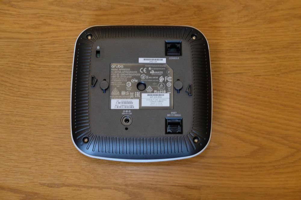 2 Stk. HPE Aruba Access Point IAP-205 + Wall Mount Kit (Gebraucht) in ...