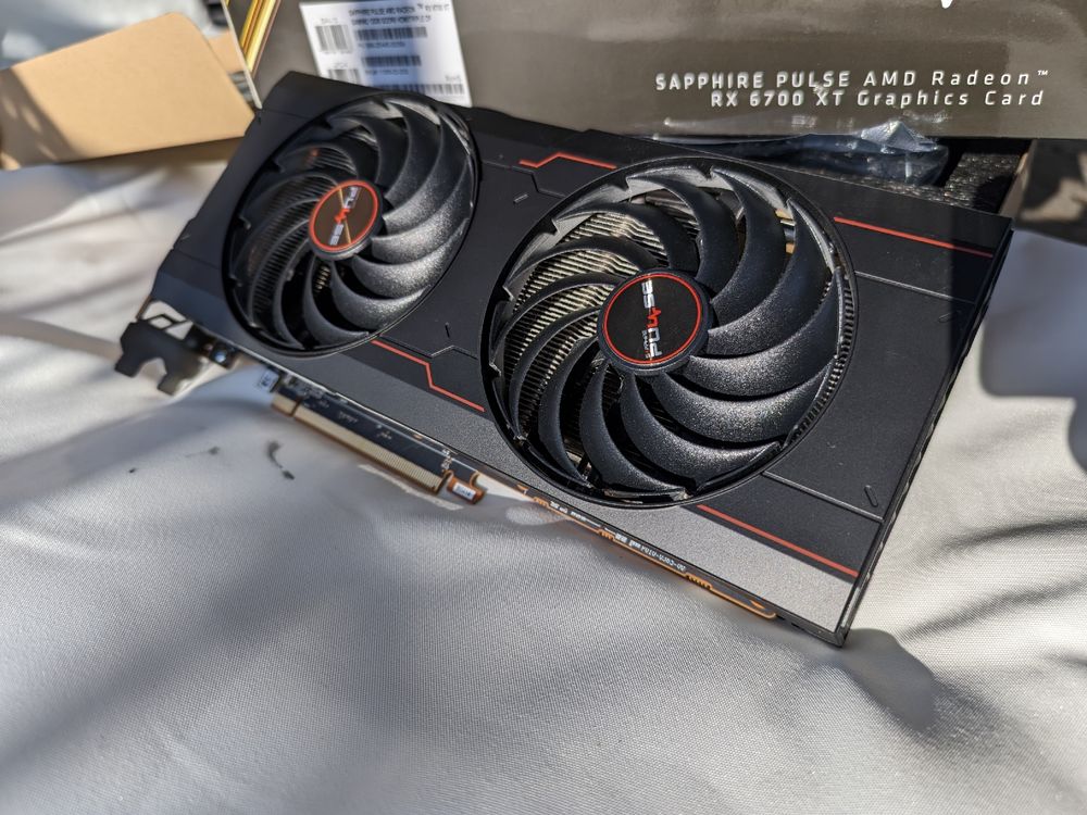Sapphire Pulse AMD Radeon RX 6700 XT (Gebraucht) in Sempach für CHF 250 ...